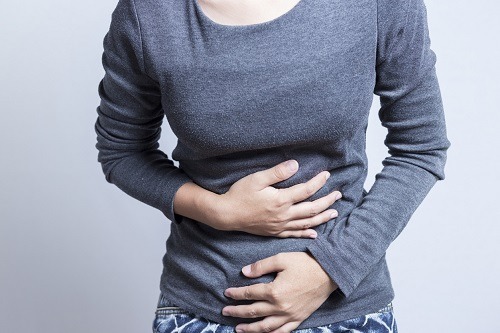 Nausea After Eating: 10 Possible Causes and Home Remedies